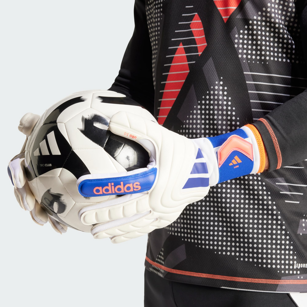 ADIDAS – Cleats Sri Lanka